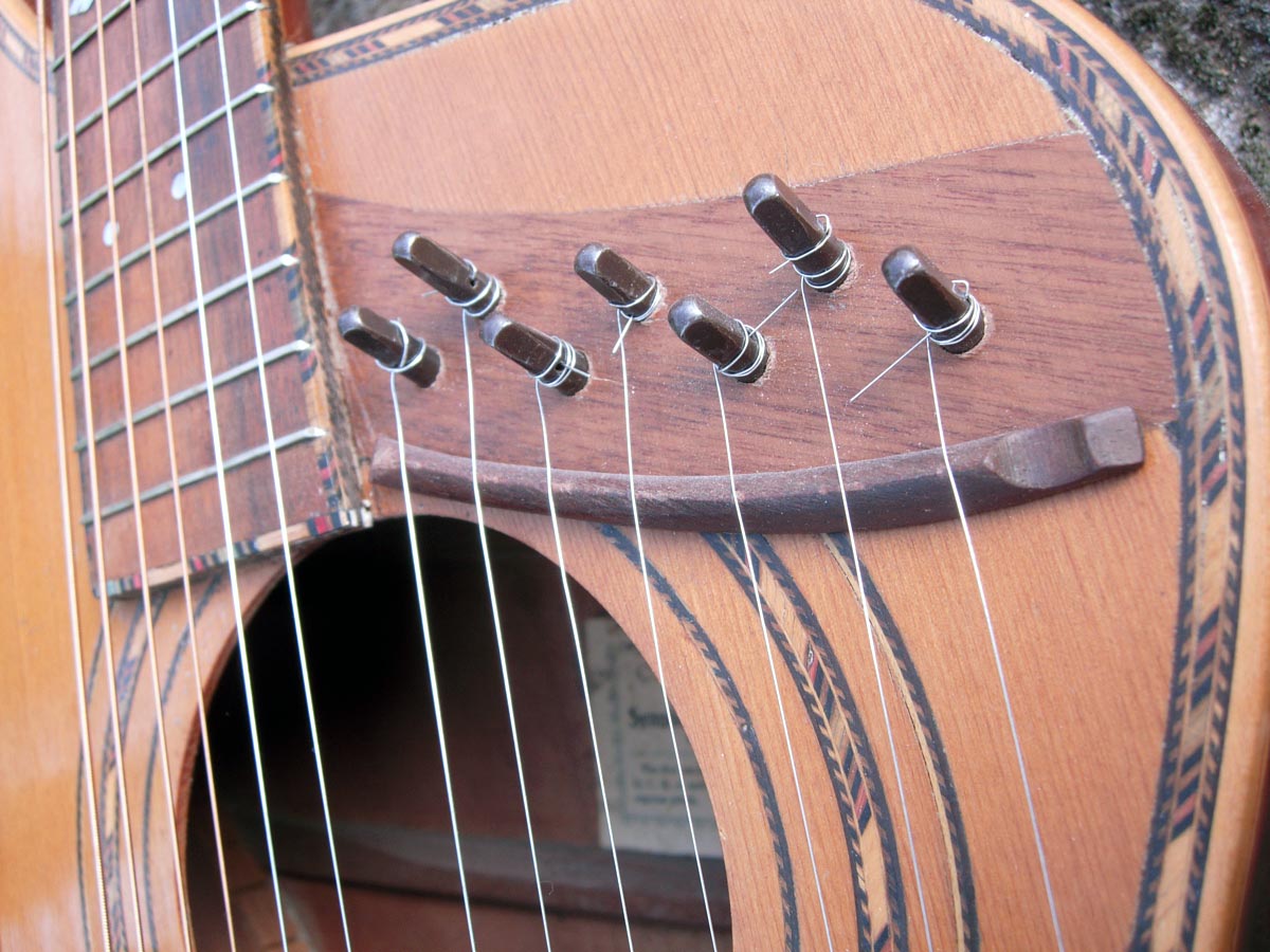 Knutsen Symphony Harp Guitar with 18 strings at Harp Guitar Music